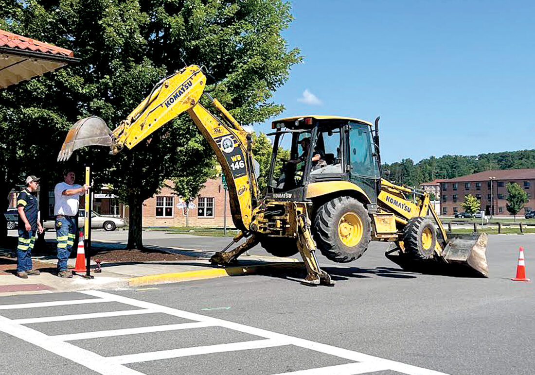 Installing New Signs | News, Sports, Jobs - The Intermountain